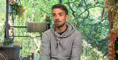 Костадин към Кенан във Фермата Като ощипана девойка си