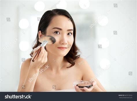 Woman Apply Highlighter Images Browse Stock Photos Vectors Free Download With Trial