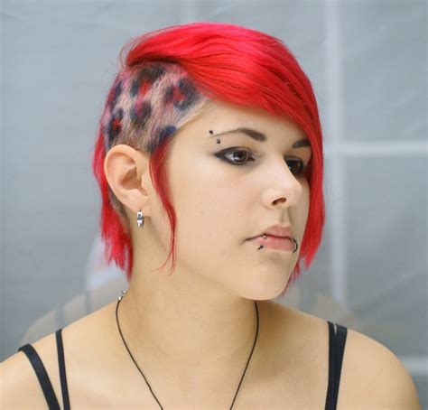 25 Greatest Emo Hairstyles For Girls In 2024 Bold And Creative Looks