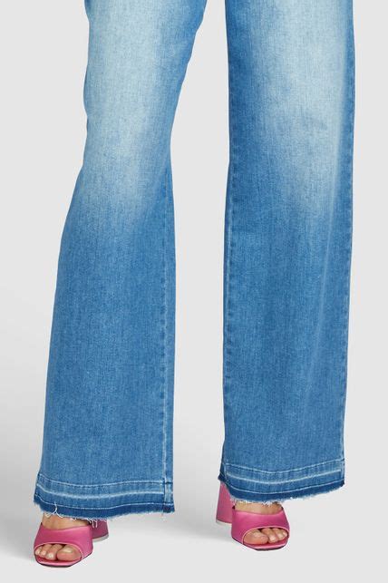 Джинсы клеш с эффектом потертости Marc Aurel цена 19230 ₽ купить в интернет магазине СТОКМАНН