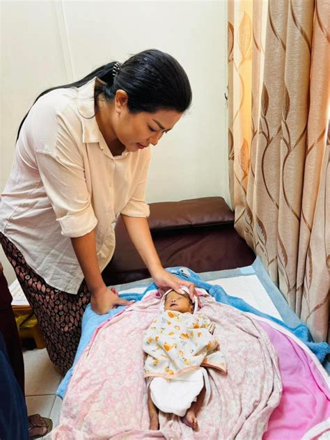 ချက်ကြိုးတန်းလန်းဖြင့်စွန့်ပစ်ခံခဲ့ရသည့် ကလေးငယ် ကွယ်လွန်သွားပြီဟု ပရဟိတမင်းသမီး ခိုင်နှင်းဝေပြော