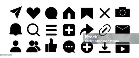 소셜 미디어 아이콘 세트 플랫 스타일의 응용 프로그램 인터페이스 그래픽 요소 좋아요 사랑 채팅 알림 격리 비즈니스 및 마케팅을위한 소셜 네트워크 아이콘 그래픽 사용자