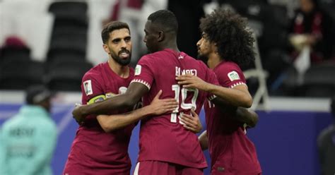 개최국 카타르 가장 먼저 아시아컵 16강행 확정