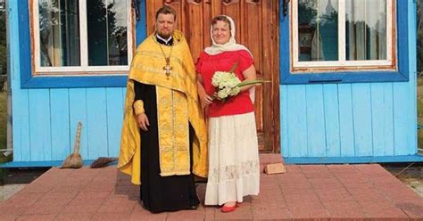 Сімя волинського священника «І через 22 роки шлюбу чоловік до мене навіть на людях звертається