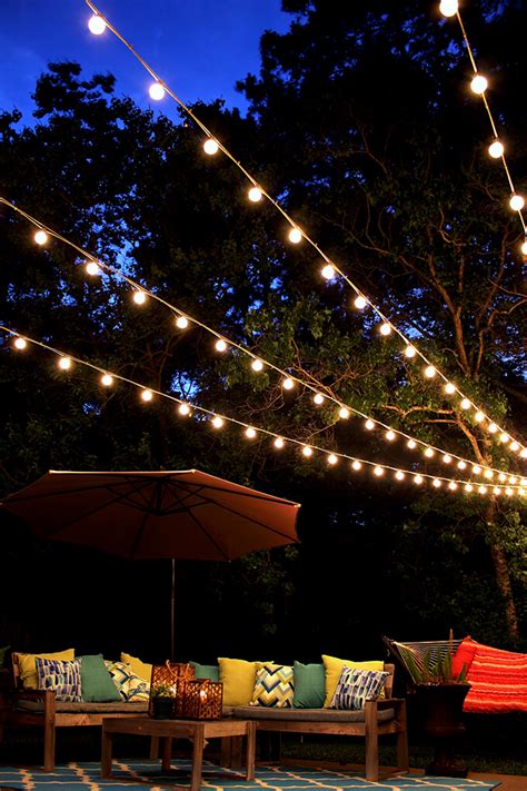 7 Stunning String Light Ideas For Your Backyard Garden