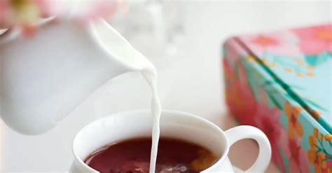 고요한 기쁨 꽃 꽃무늬 도기 도자기 따뜻한 뜨거운 라이프스타일 맛 밝은 붓는 빈티지 설탕 숟가락 술을