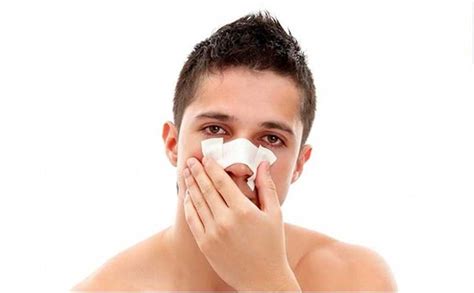 شکستگی بینی در شیراز و 2 روش درمان آن