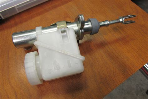 Jaguar Xjr6 5 Speed Cmb