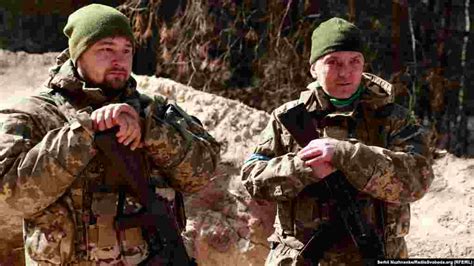 Оборонці Києва на позиціях фотогалерея