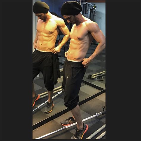 Shirtless Bollywood Men Sushant Singh Rajputs Alleged Nude Shot In