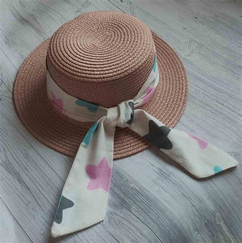 Дитяча соломяний капелюшок з кольоровою стрічкою №7 — ціна 275 грн у