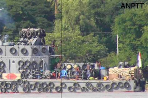 ကလေးဝမြို့နယ်၊ ကဇက်ရွာကို စစ်သင်္ဘောအုပ်စုက လက်နက်ကြီးဖြင့် ပစ်ခတ်မှုကြောင့် ပြည်သူ ၃ ဦးသေဆုံး