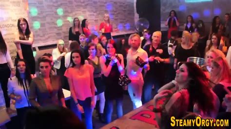 Cfnm Teenager Kissing Eporner