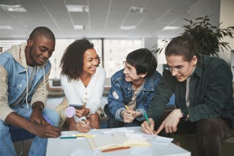 Il Peer Tutoring Una Risorsa La Scuola Oggi