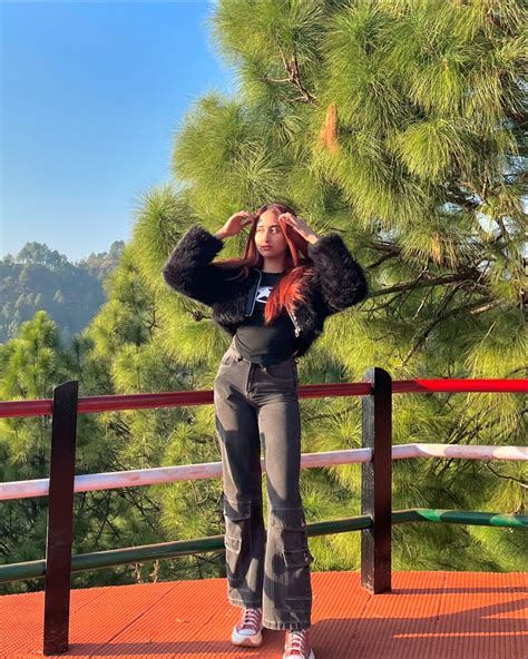 Riri ♡ From My ♡” Album Instagram