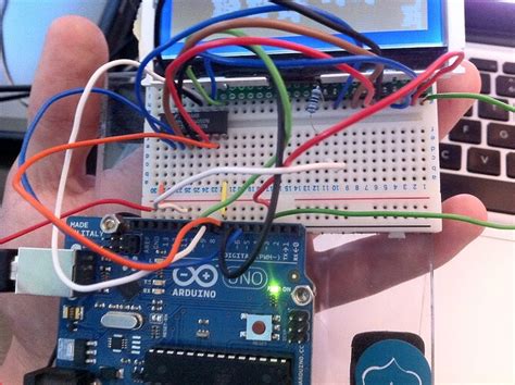 Problem Solved St7565r Lcd Going Haywire With Adafruit Code
