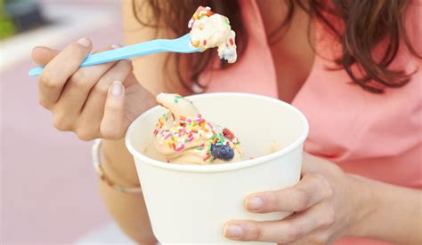 Домашен диетичен сладолед с кисело мляко 100 пъти по вкусен от традиционния За Жената