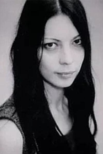 Vincenza Modica About Entertainment Ie