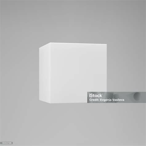 회색 배경에 격리 된 원근이있는 흰색 3d 모델링 큐브 조명과 그림자로 회전하는 3d 상자를 원근면에서 렌더링합니다 사실적인 벡터 아이콘 3차원 형태에 대한 스톡 벡터 아트