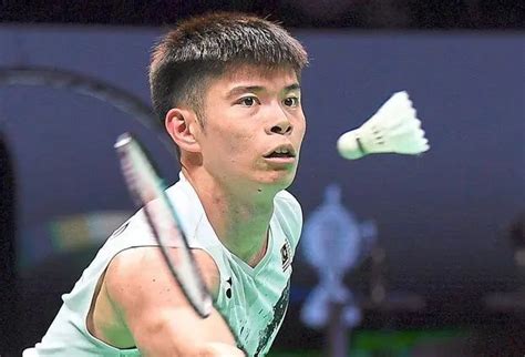 Badminton Jun Hao Stuns Former Asian Champion Jonatan At Singapore Open The Star
