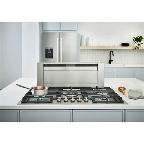 Bosch 800 Series 36 In Telescoping Stainless Steel Ducted Downdraft