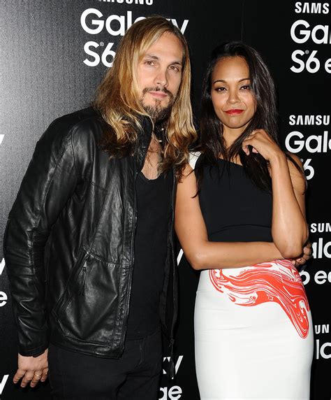 Zoe Saldanas Husband Took Her Last Name Popsugar Love And Sex