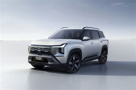 Mitsubishi Motors Premieres The All New Destinator In Indonesia