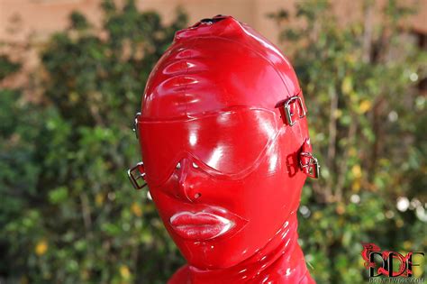 Voluptuous Fetish Vixen In Latex Suit Revealing Her Juicy Cunt Outdoor