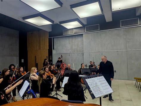 Факултет за Факултет за музичка уметност Скопје