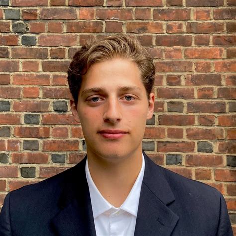 Thomas Cornacchio Linkedin