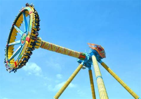 Why Everyone Likes Riding Meteor Hammer Rides Bebe Videos Information