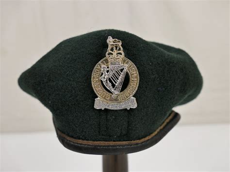 British Army Beret And Cap Badge Beret With Badge Small Size Lomax