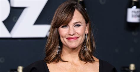 The Five Star Weekend Jennifer Garner To Star In The Adaptation Of