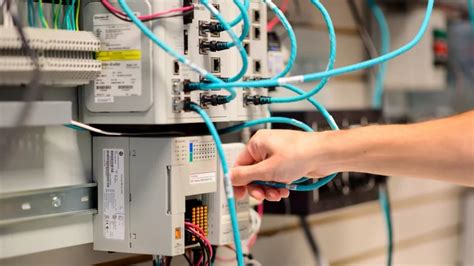 Stratix 5200 Switch Rockwell Automation Us