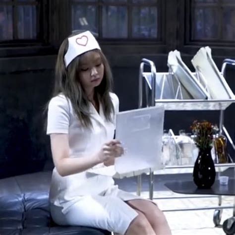 Jennie B Ch Tr Ch V T Nh D C H A Y T