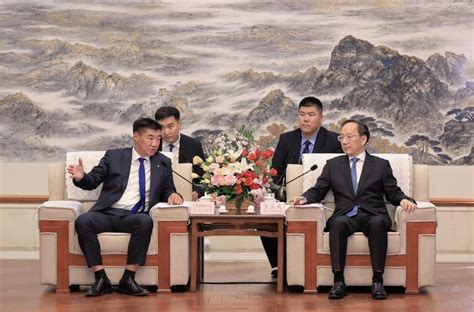 Зам тээврийн салбарт Ляонин мужтай хамтран ажиллана Newswall