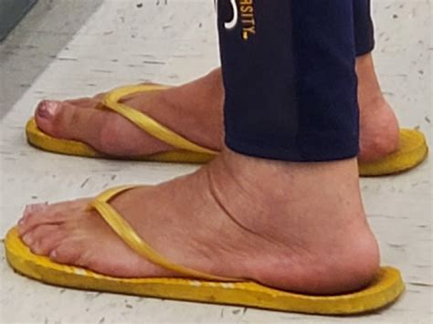 Candid Feet 128 By Footartist210 On Deviantart