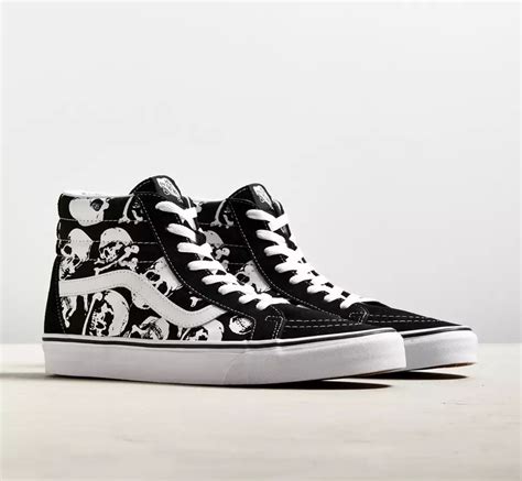 Vans Skulls Sk8 Hi Reissue Sneaker Urban Outfitters