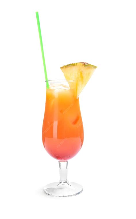Premium Photo Glass Of Sex On The Beach Cocktail Against White Background