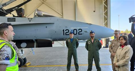 Robles Visita Los Destacamentos Españoles En Estonia Que En El Primer