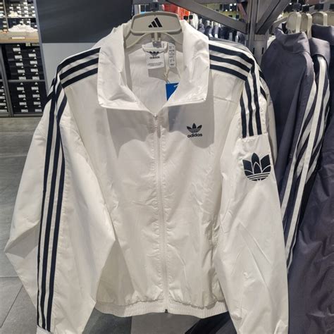 2025 가장 인기있는 아디다스 바람막이 Best 10 패션과 기능성을 갖춘 아디다스 바람막이 구매 전 체크할 포인트 쇼핑 홀릭