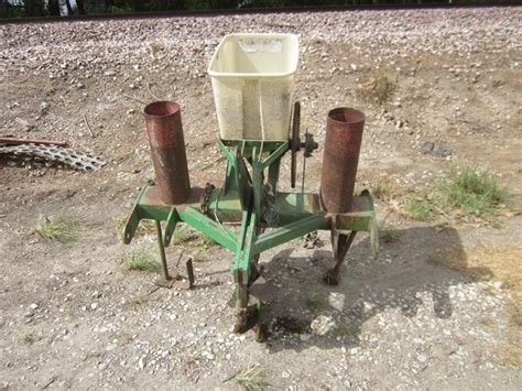 Western Alfalfa Gopher Poisoner Bigiron Auctions