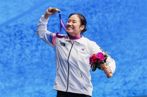 아시안게임 드라마의 주인공 세계 1위 안세영이 방송과 광고를 거절하는 까닭