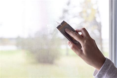 How To Get Double Sided Tape Off A Wall