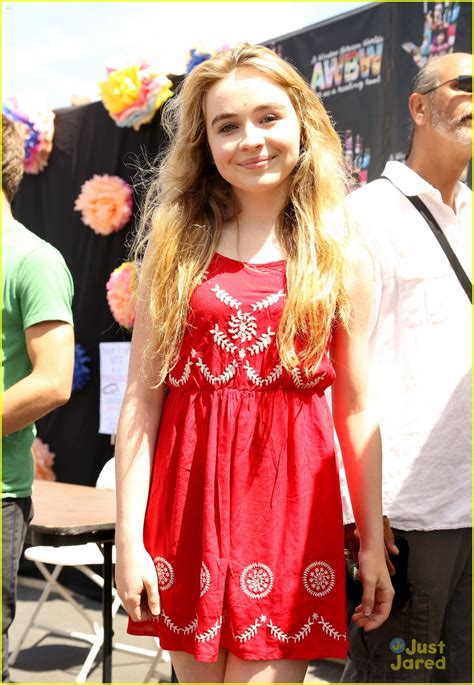 G Hannelius Hosts Art In The Afternoon With Peyton List And More