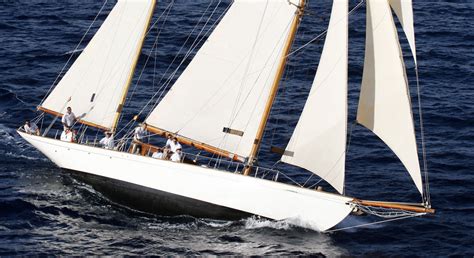 Classic Sailing Yachts