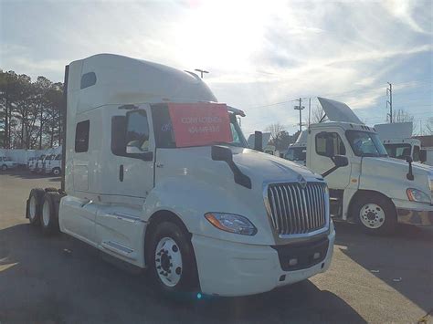 2018 International Lt625 For Sale 73 Sleeper 0594313