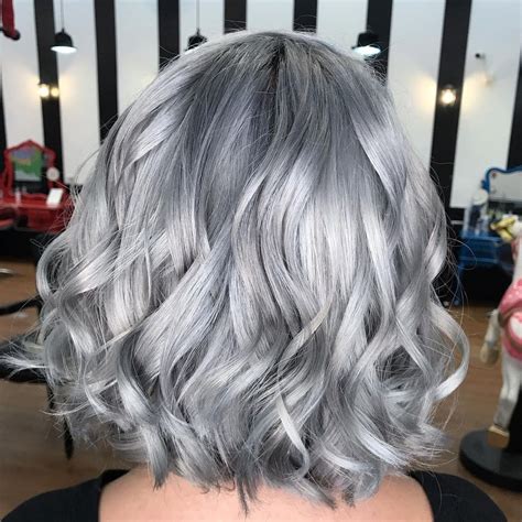 40 Bombshell Silver Hair Color Ideas Hair Adviser