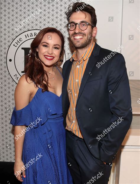 Hayley Orrantia Boyfriend Hayley Orrantia And Brandon Pelletier