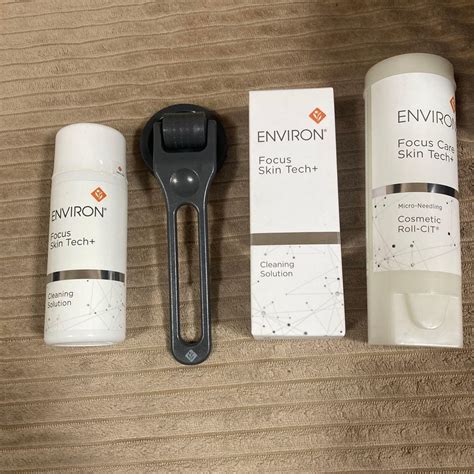 Enviorn Focus Skin Tech コスメティックロールキット メルカリ